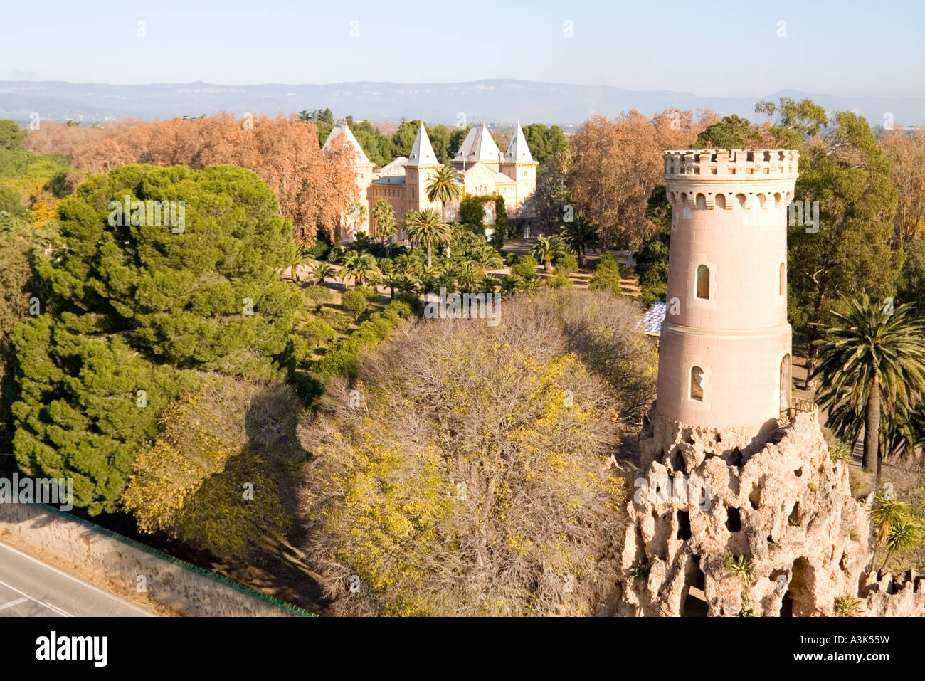 AERIAL VIEW OF THE PARK SAMA, GARDEN HOUSE AND TOWER Stock Photo - Alamy