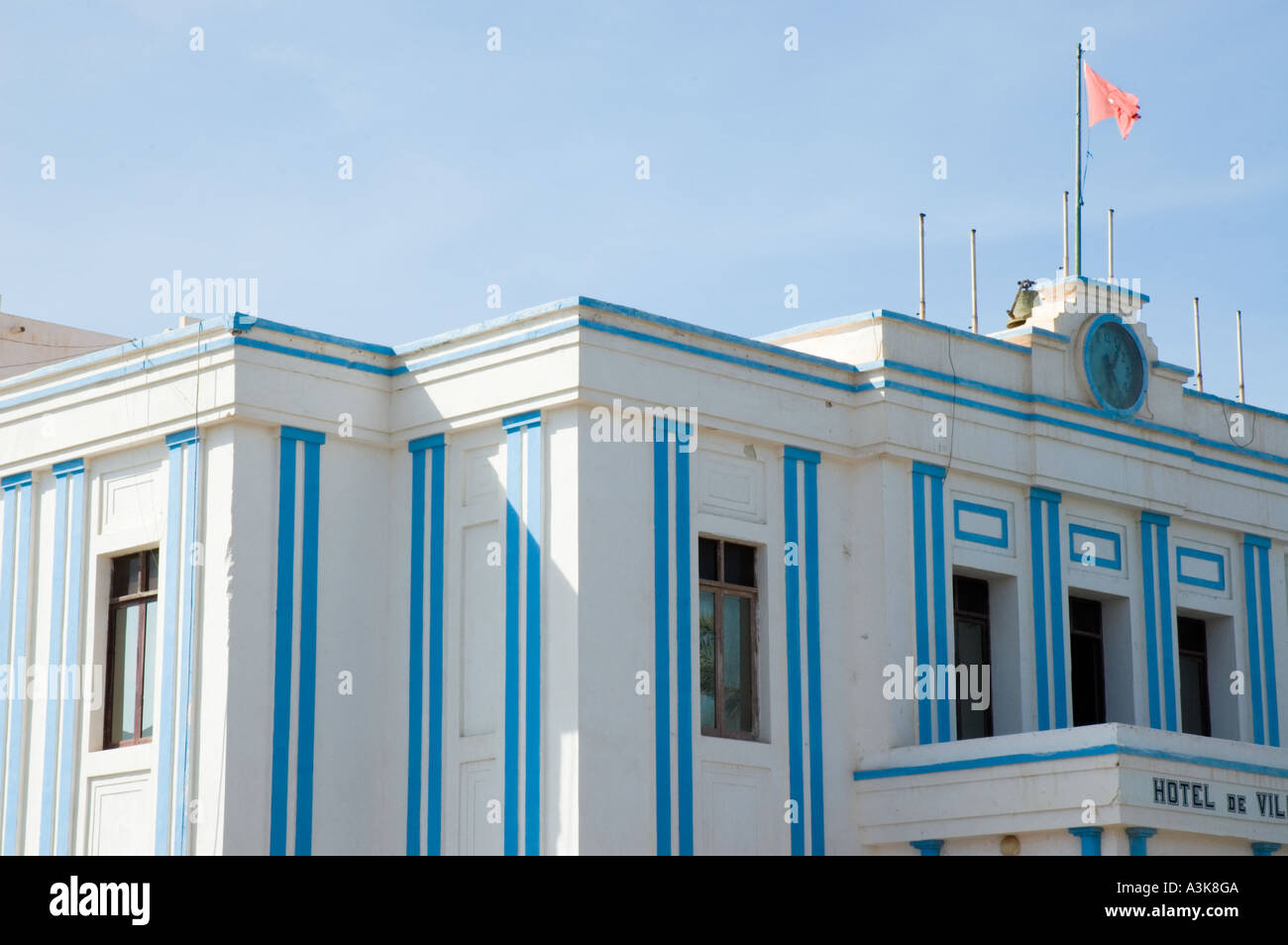 Two tone flag hi-res stock photography and images - Alamy