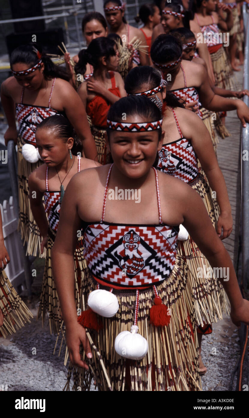 New zealand children maori hi-res stock photography and images - Alamy