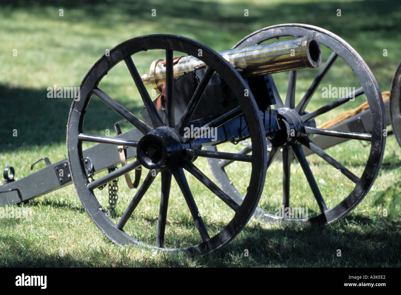 Cannon ammunition weapon historic hi-res stock photography and images ...