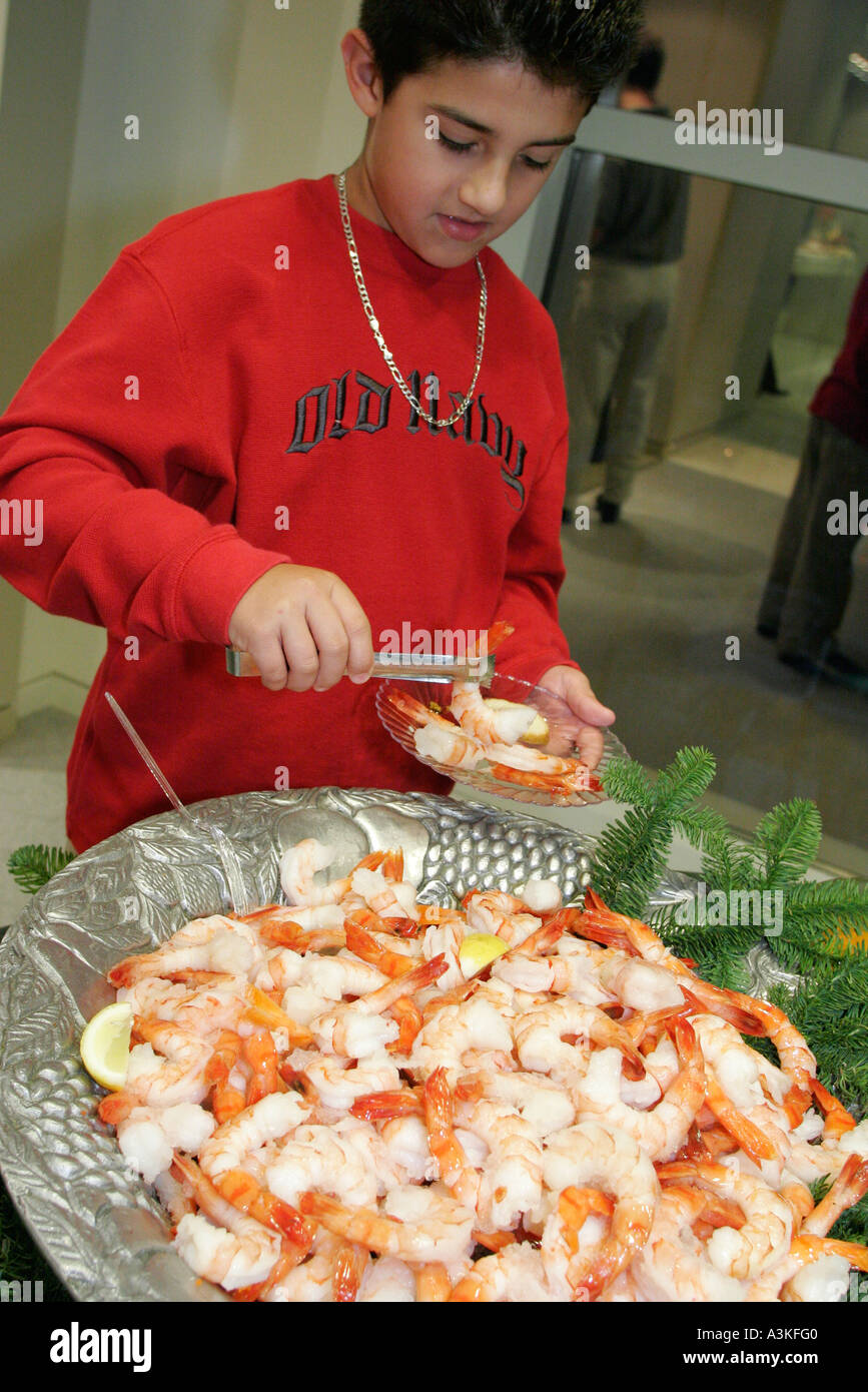 Shrimp boys hi-res stock photography and images - Alamy