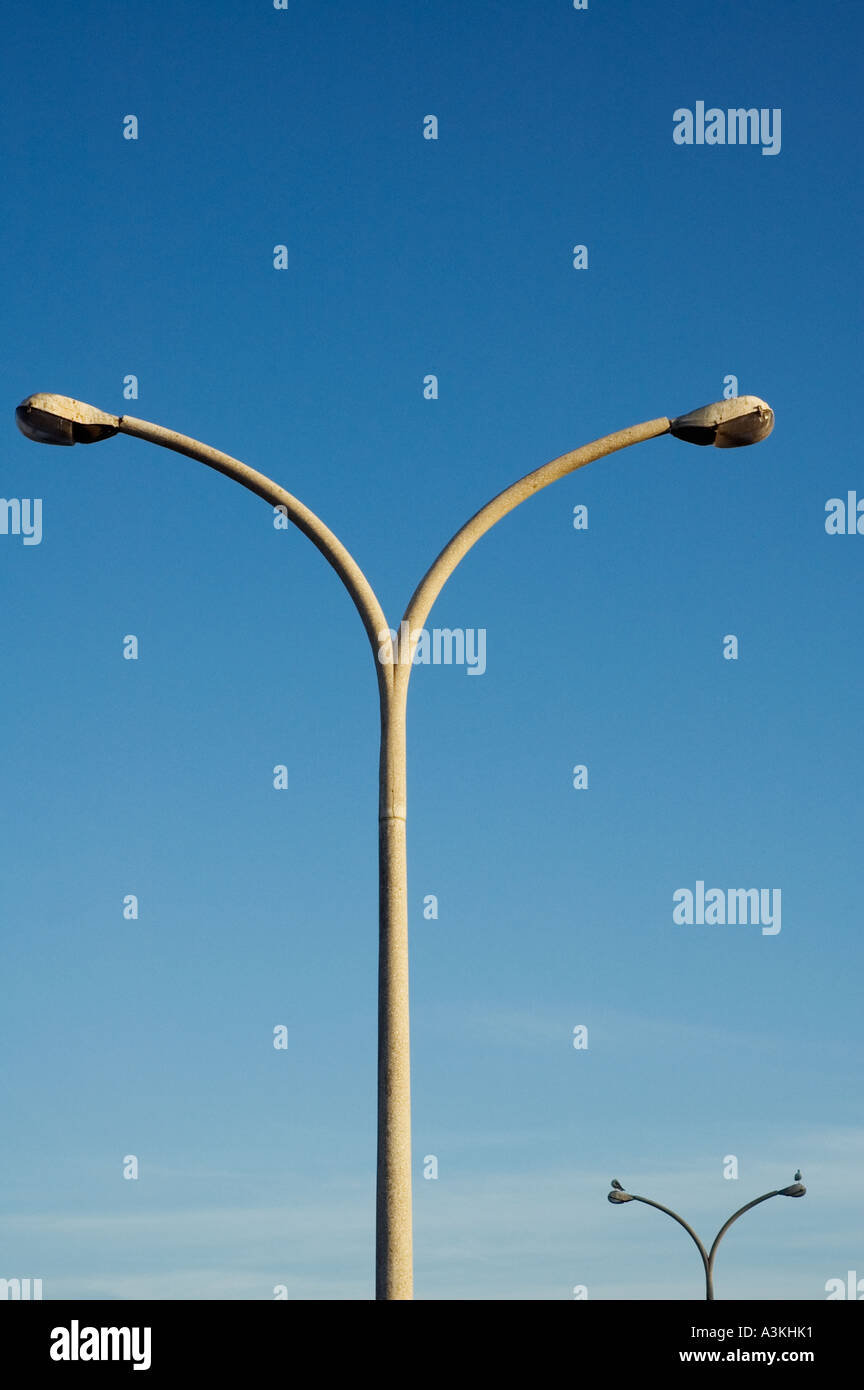 Curved lamppost hi-res stock photography and images - Alamy