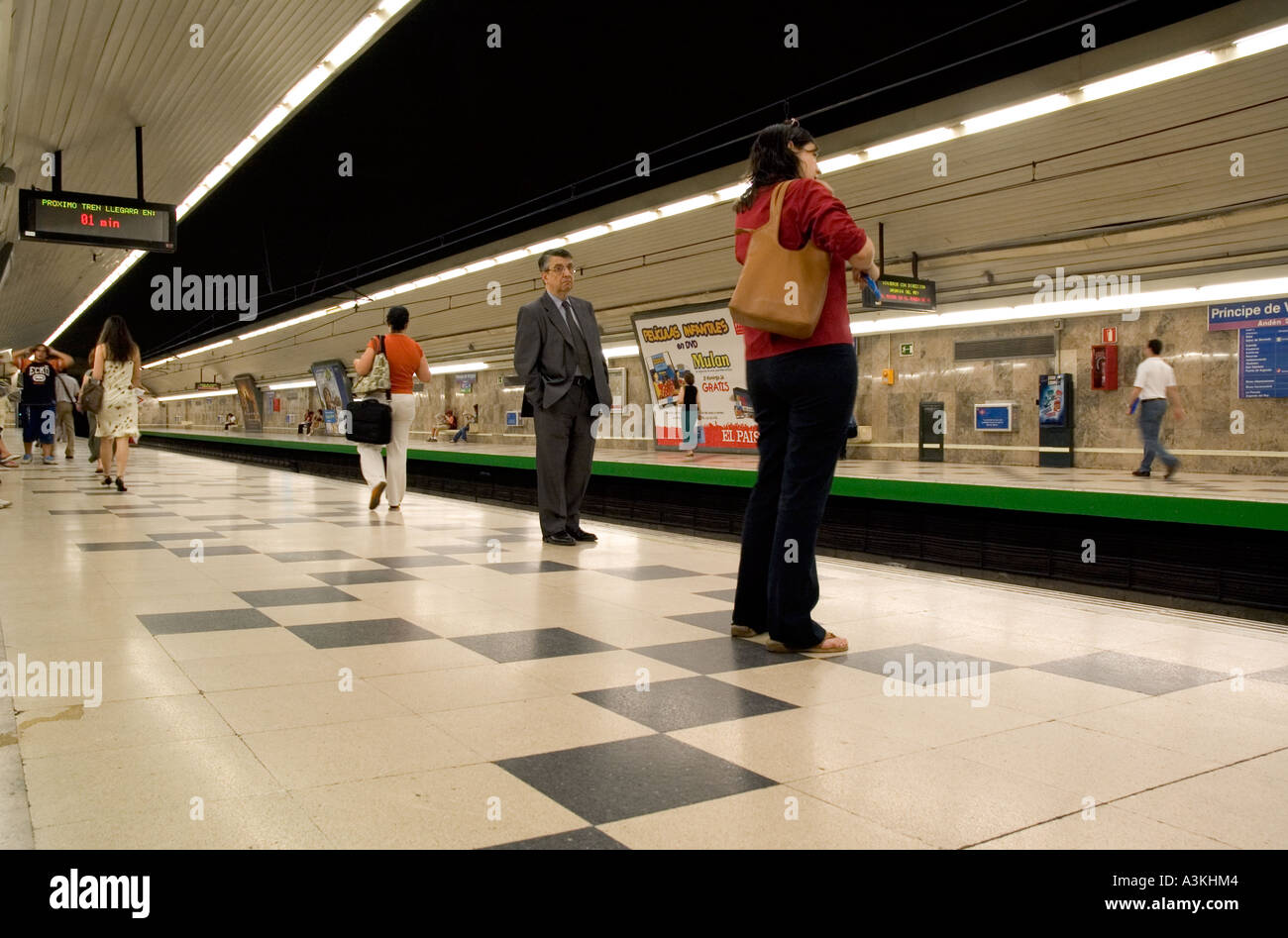 People waiting for the next train at the metro station hi-res stock ...