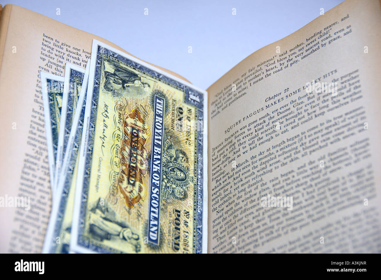 Royal bank of scotland note hi-res stock photography and images - Alamy