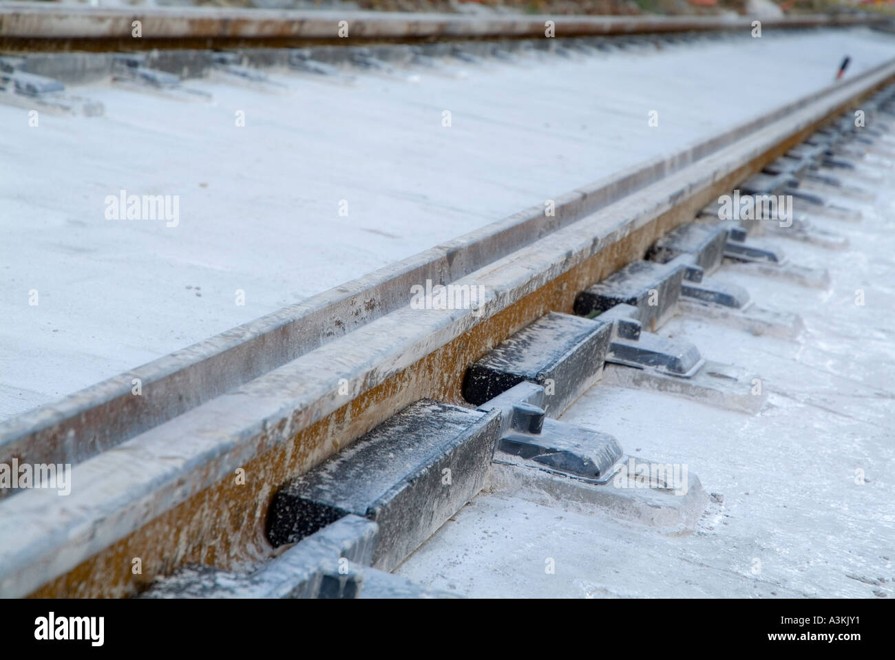 Under railroad tracks hi-res stock photography and images - Alamy