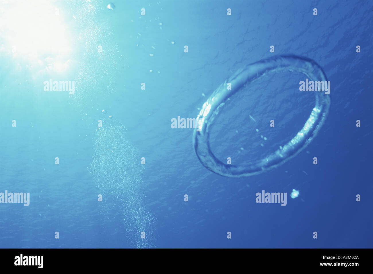 Bubble rings underwater hi-res stock photography and images - Alamy