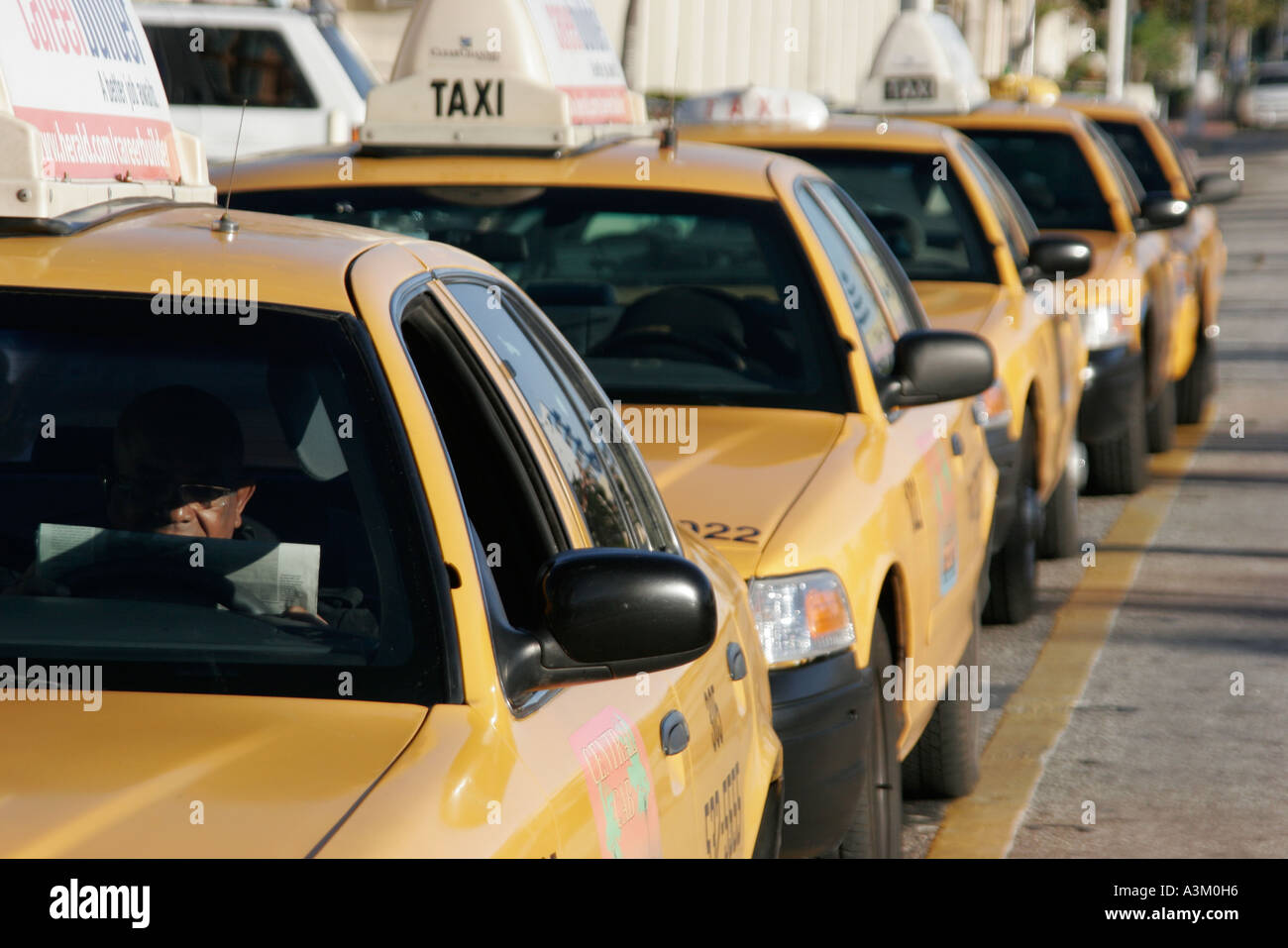 Florida taxi hi-res stock photography and images - Alamy