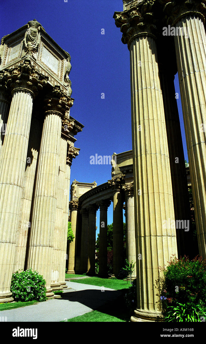 Exploratorium hi-res stock photography and images - Alamy