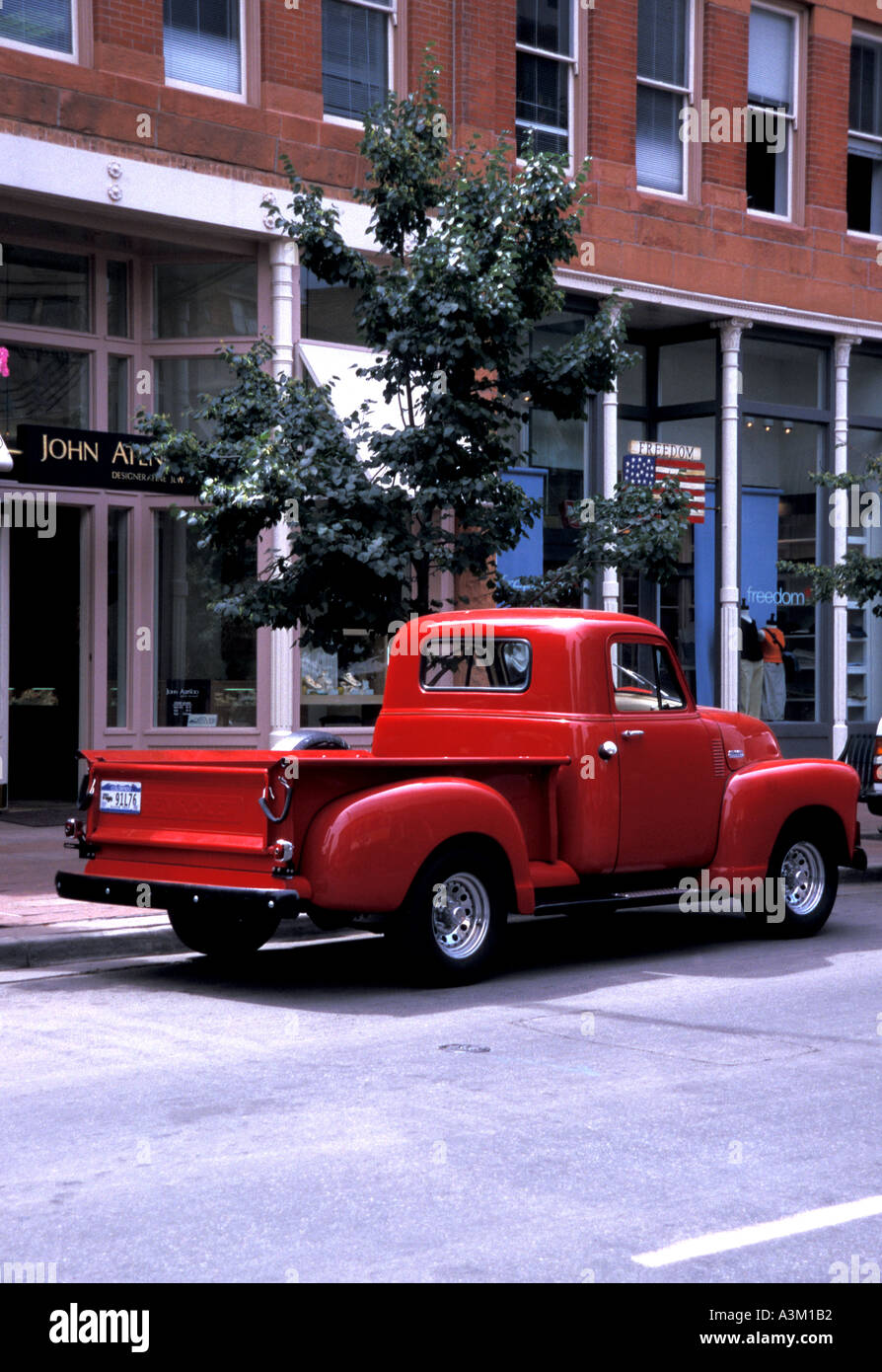 Old Red Pickup Stock Photo - Alamy