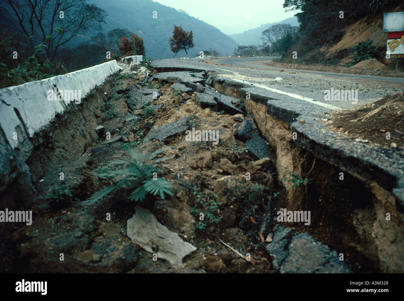 SCIENCE GEOLOGY Earthquake Stock Photo - Alamy