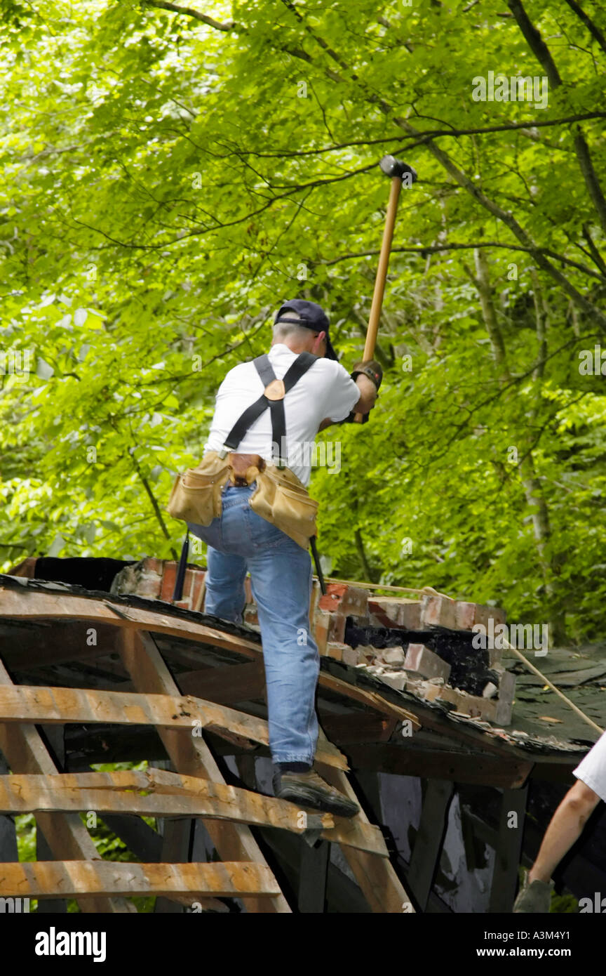 Sledge hammer hi-res stock photography and images - Alamy