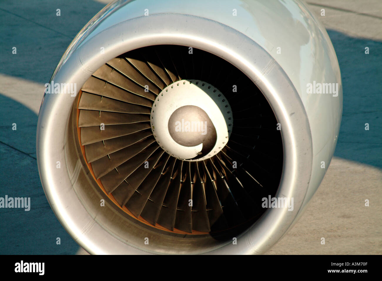 engine of an aeroplane Stock Photo - Alamy