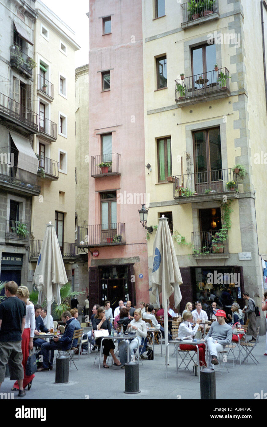 Late afternoon in an outdoor cafe Barcelona Spain Stock Photo - Alamy