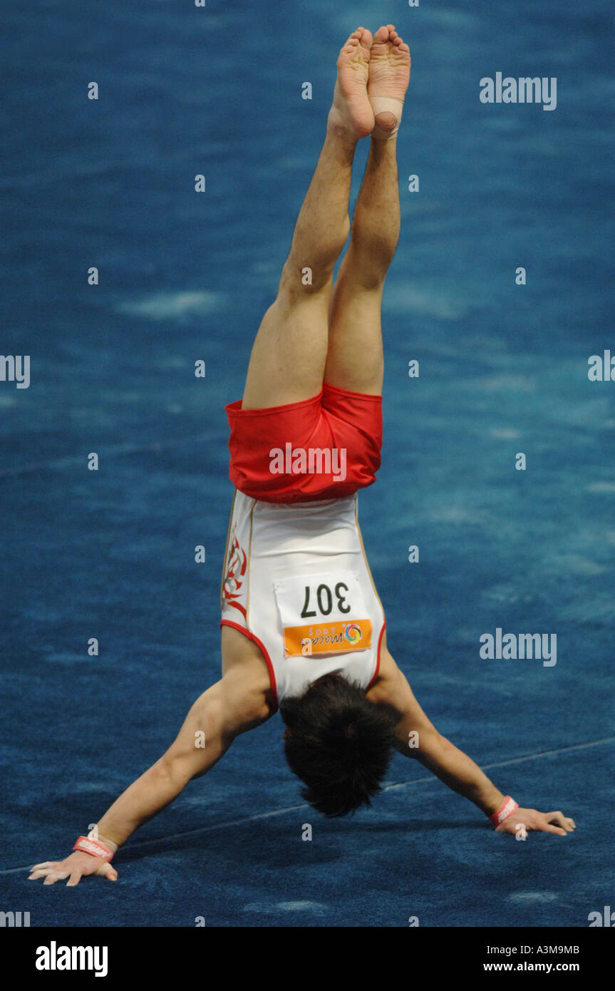 competition athlete on floor exercises Stock Photo - Alamy