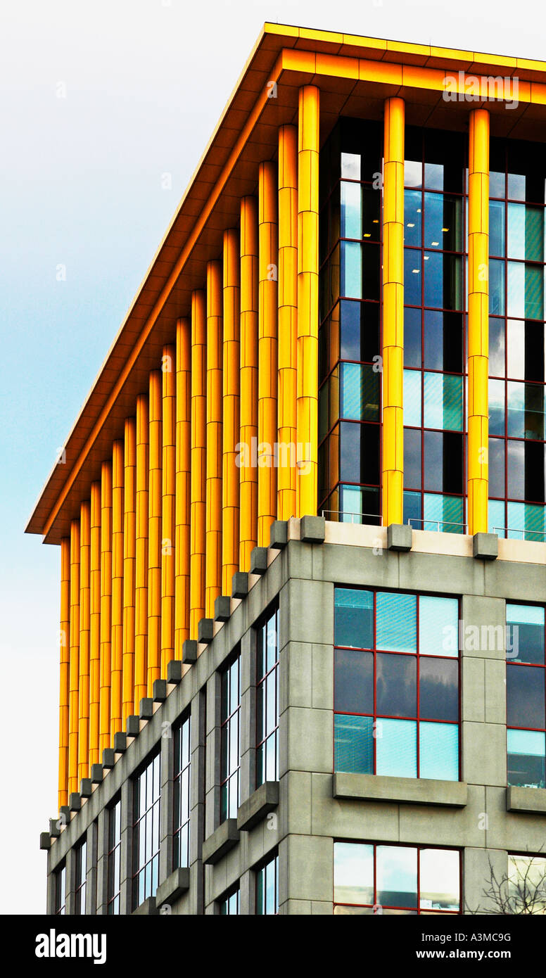 Yellow column building Camden NJ New Jersey Stock Photo - Alamy