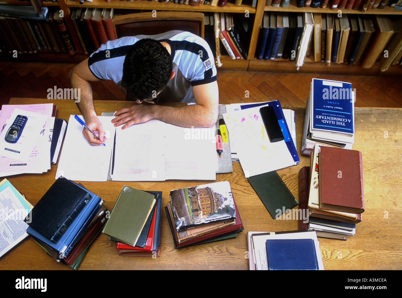 Hard at work in a college library in Oxford Stock Photo - Alamy