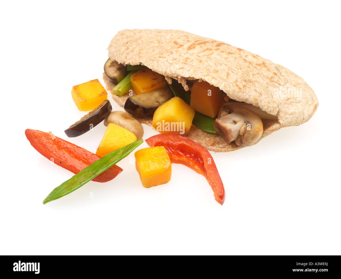 Chopped Vegetables in Wholemeal Pitta Stock Photo - Alamy