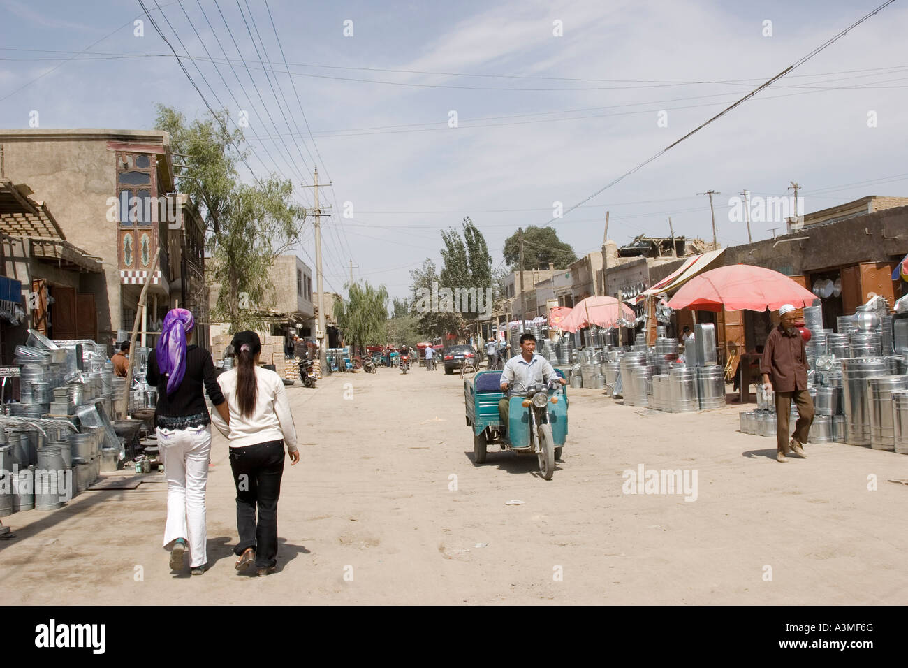 Street scene in yarkand hi-res stock photography and images - Alamy