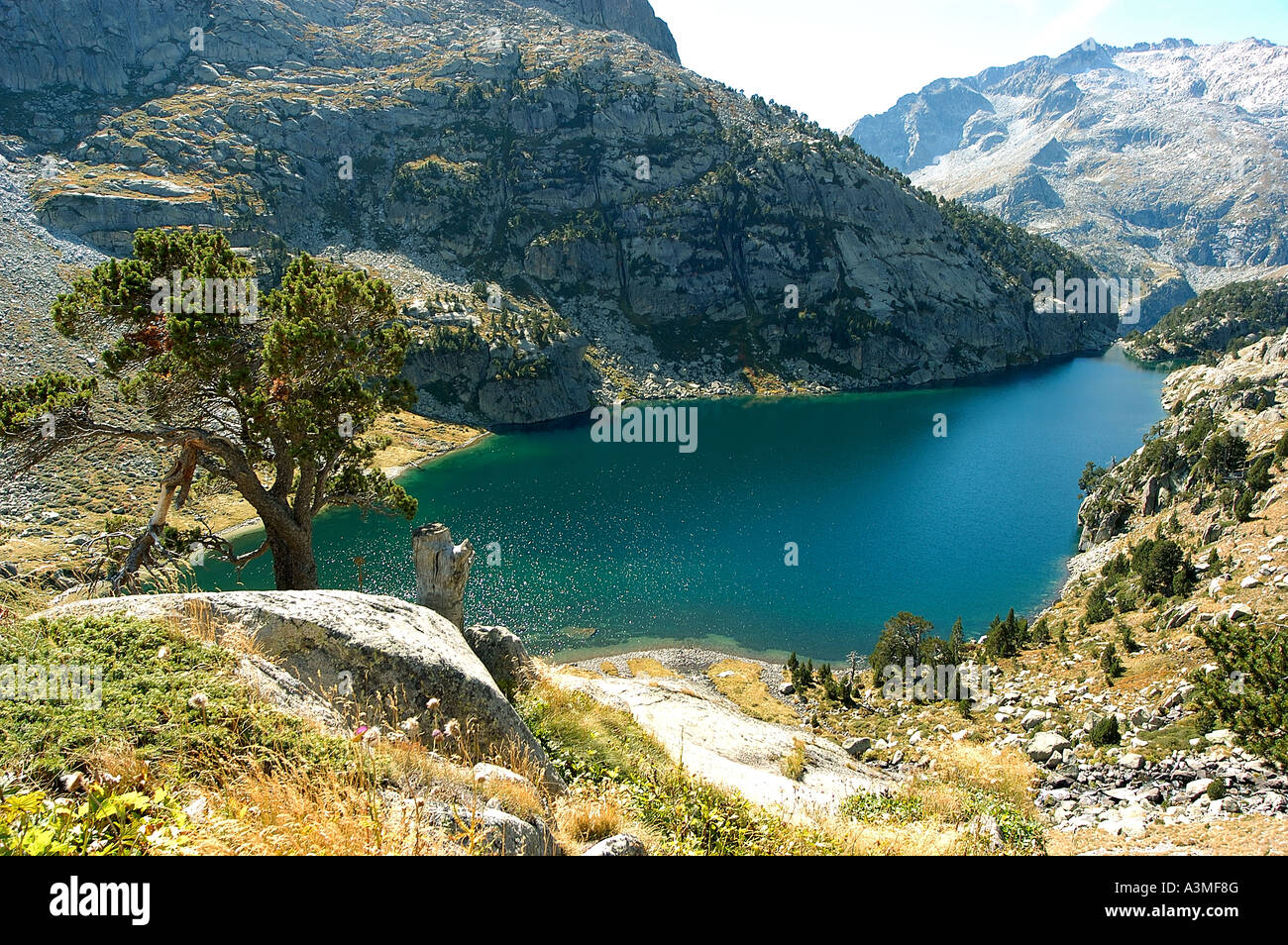 Estany negre vall de boi Lleida Stock Photo - Alamy