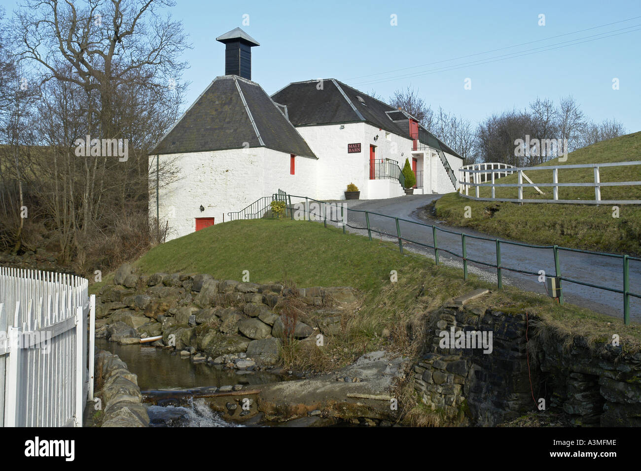 Malt barn hi-res stock photography and images - Alamy
