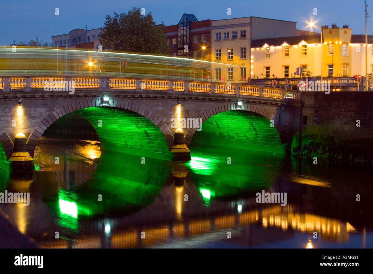 Dublin Night Cityscape Stock Photo - Alamy