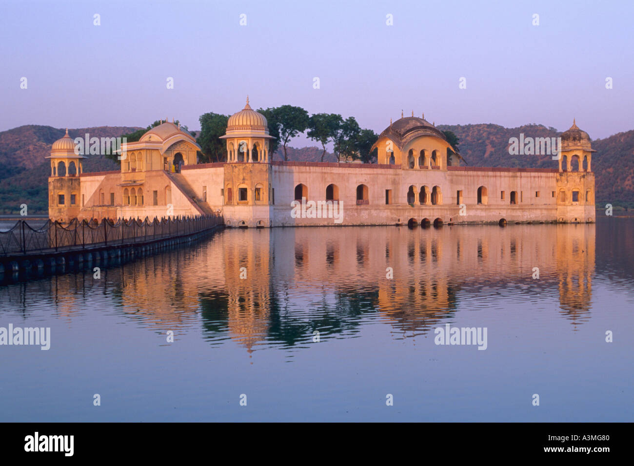 Jal mahal hi-res stock photography and images - Alamy