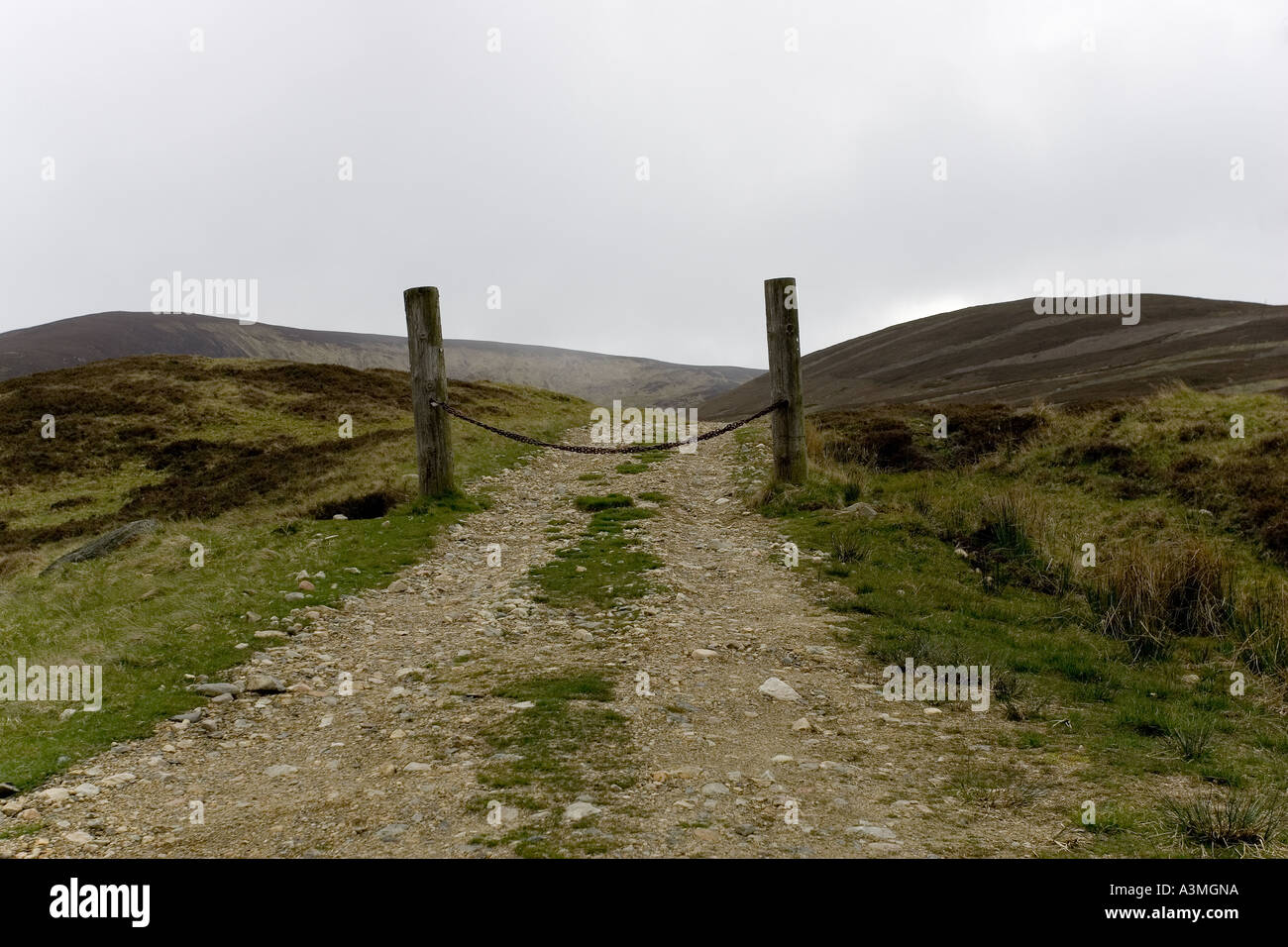 Chained gate and posts on Stalkers track on the road Morrone Braemar ...
