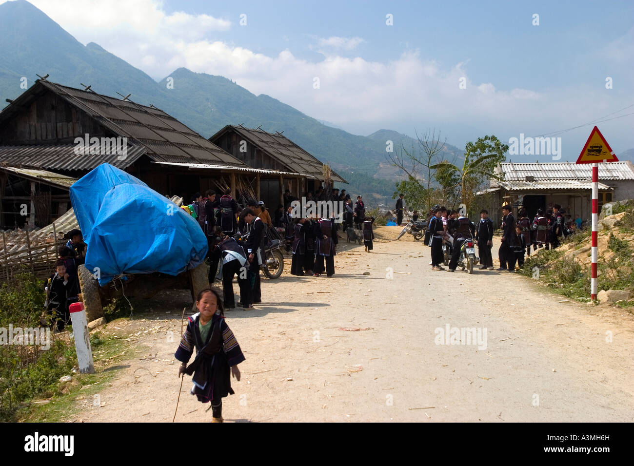 Street in the near of Sapa Stock Photo - Alamy