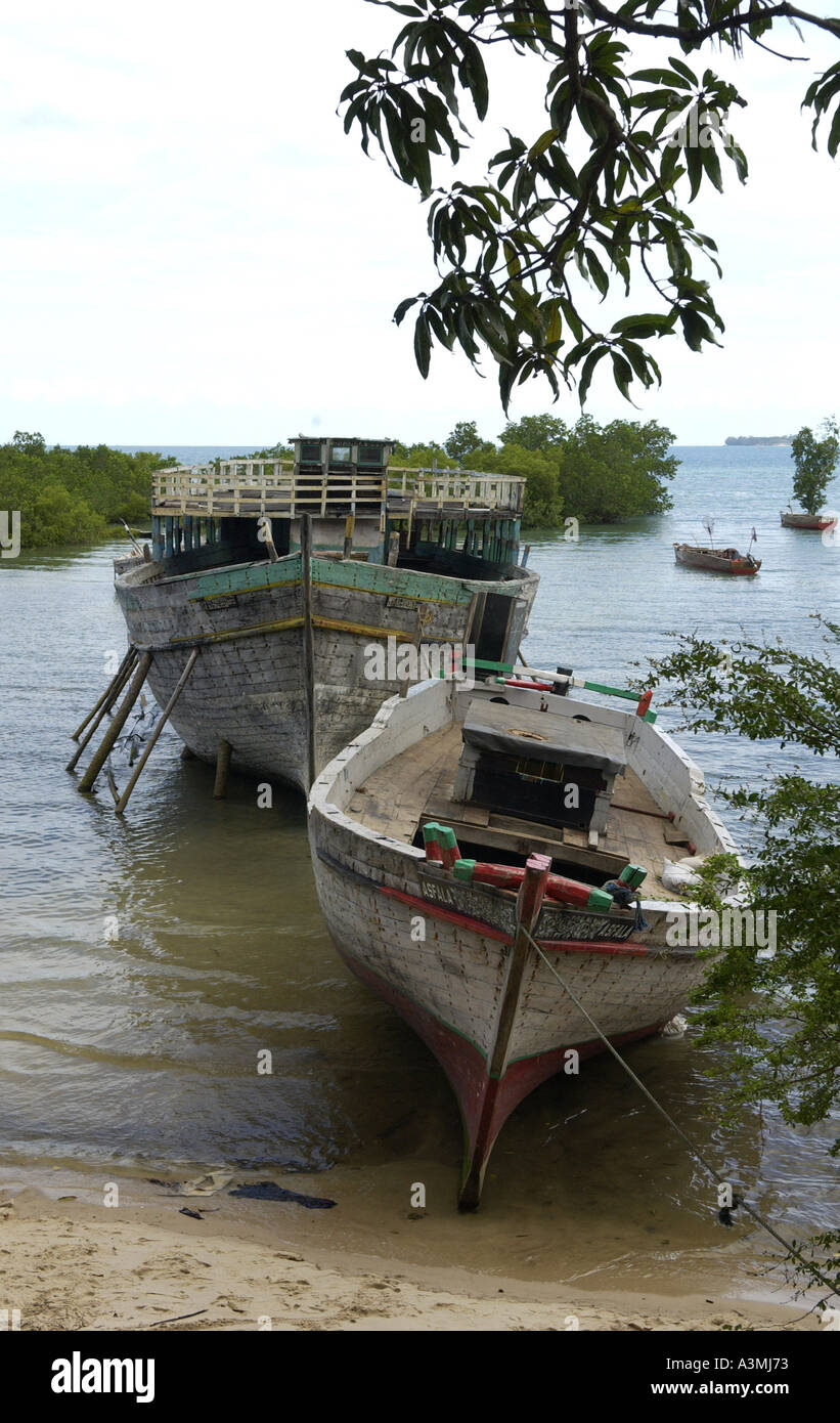 Old boatyard hi-res stock photography and images - Alamy