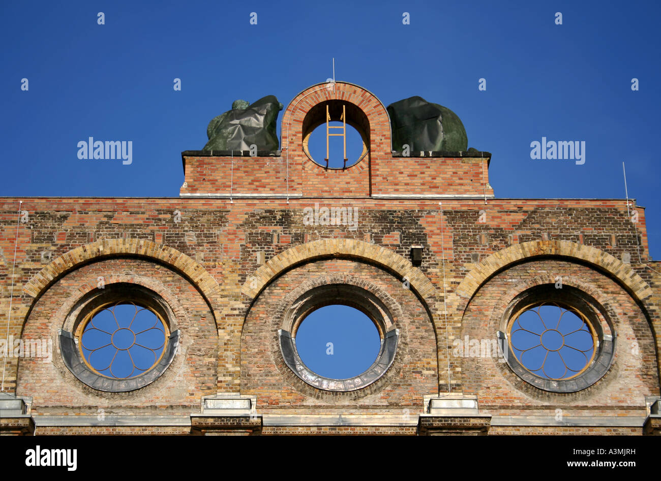 Berlin anhalter bahnhof old station hi-res stock photography and images ...