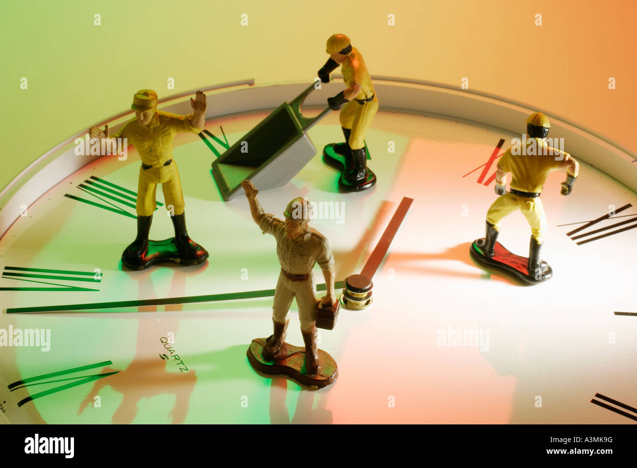 Clock road hi-res stock photography and images - Alamy