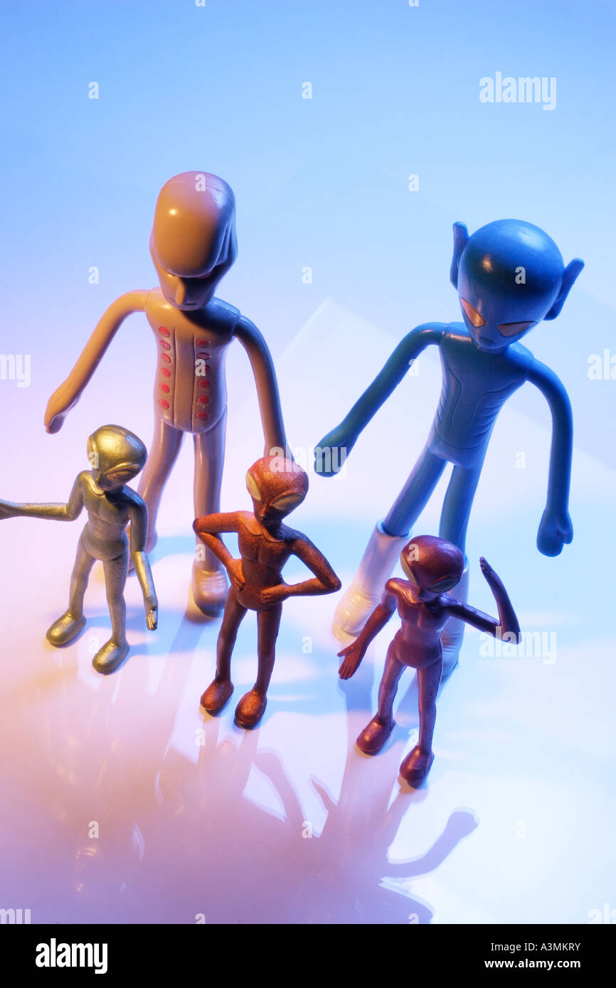 Aliens hi-res stock photography and images - Alamy
