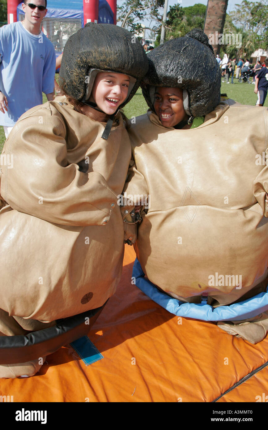 Sumo suits hi-res stock photography and images - Alamy
