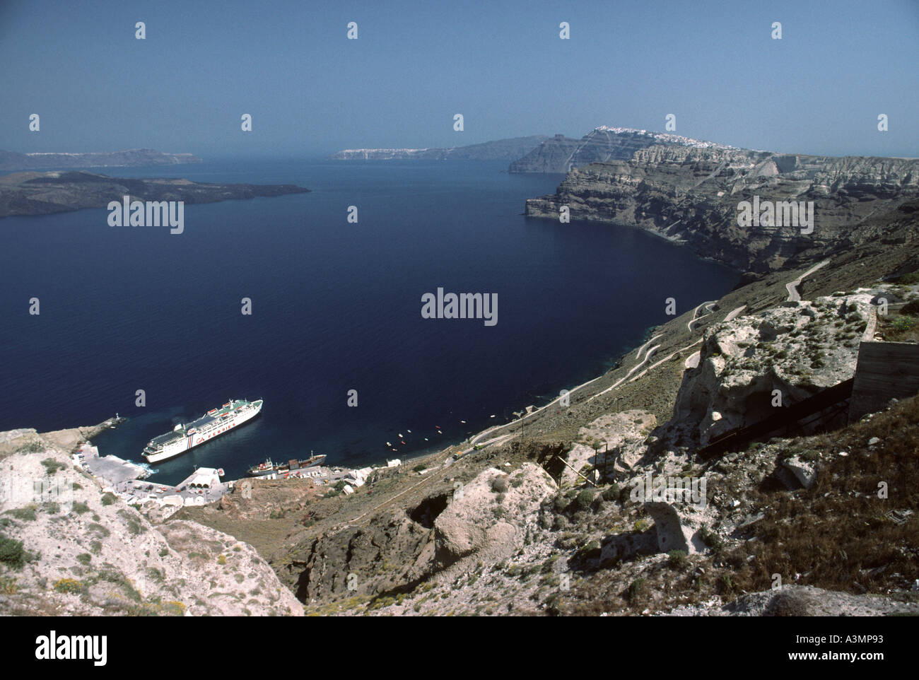 Greece Cyclades Islands Santorini port of Athinios Stock Photo - Alamy