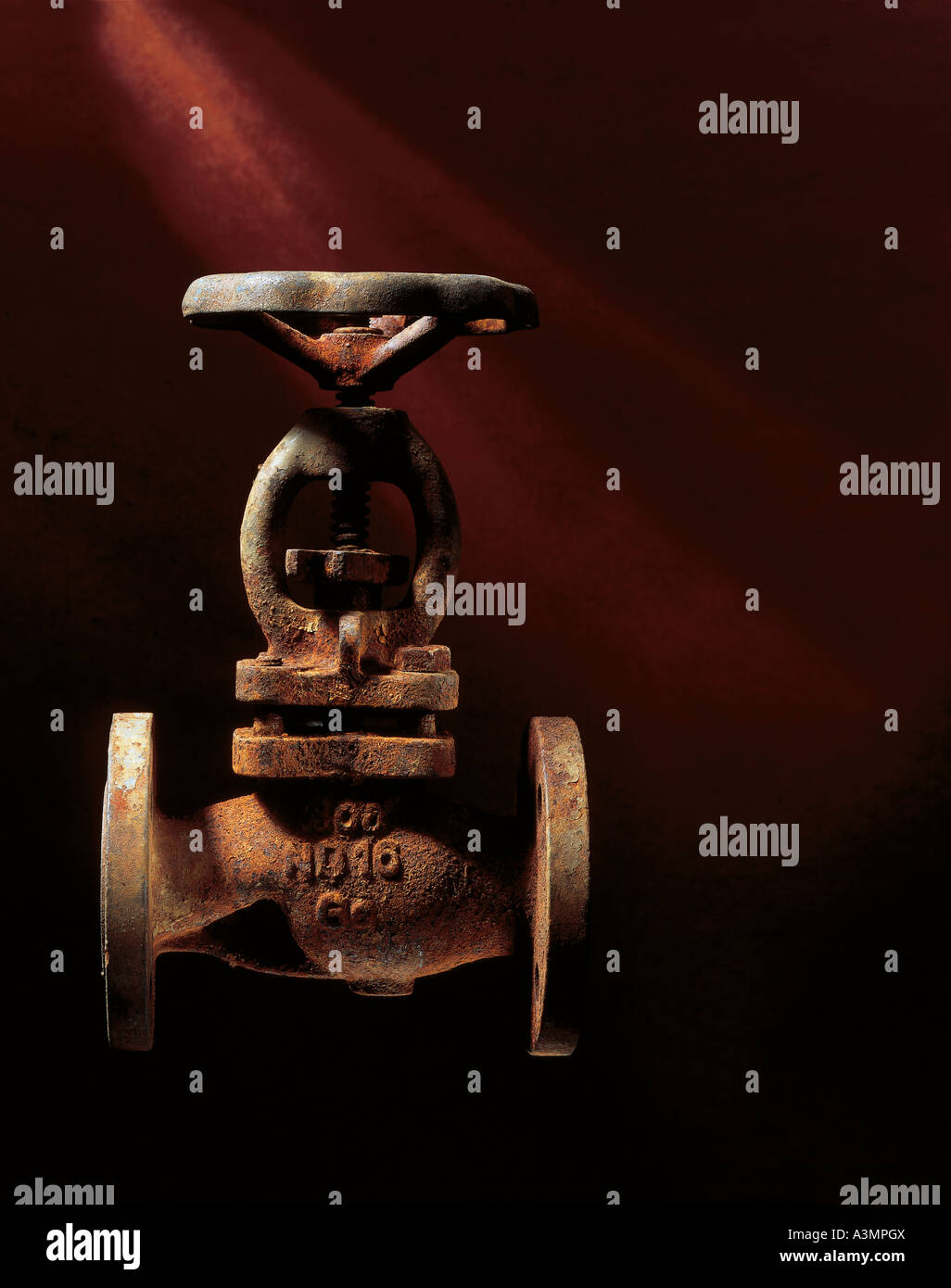 Antique fittings hi-res stock photography and images - Alamy