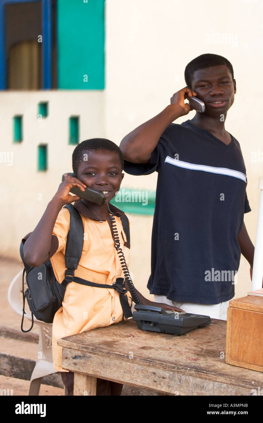 Telephone and Mobile phone communications in remote African Villages ...