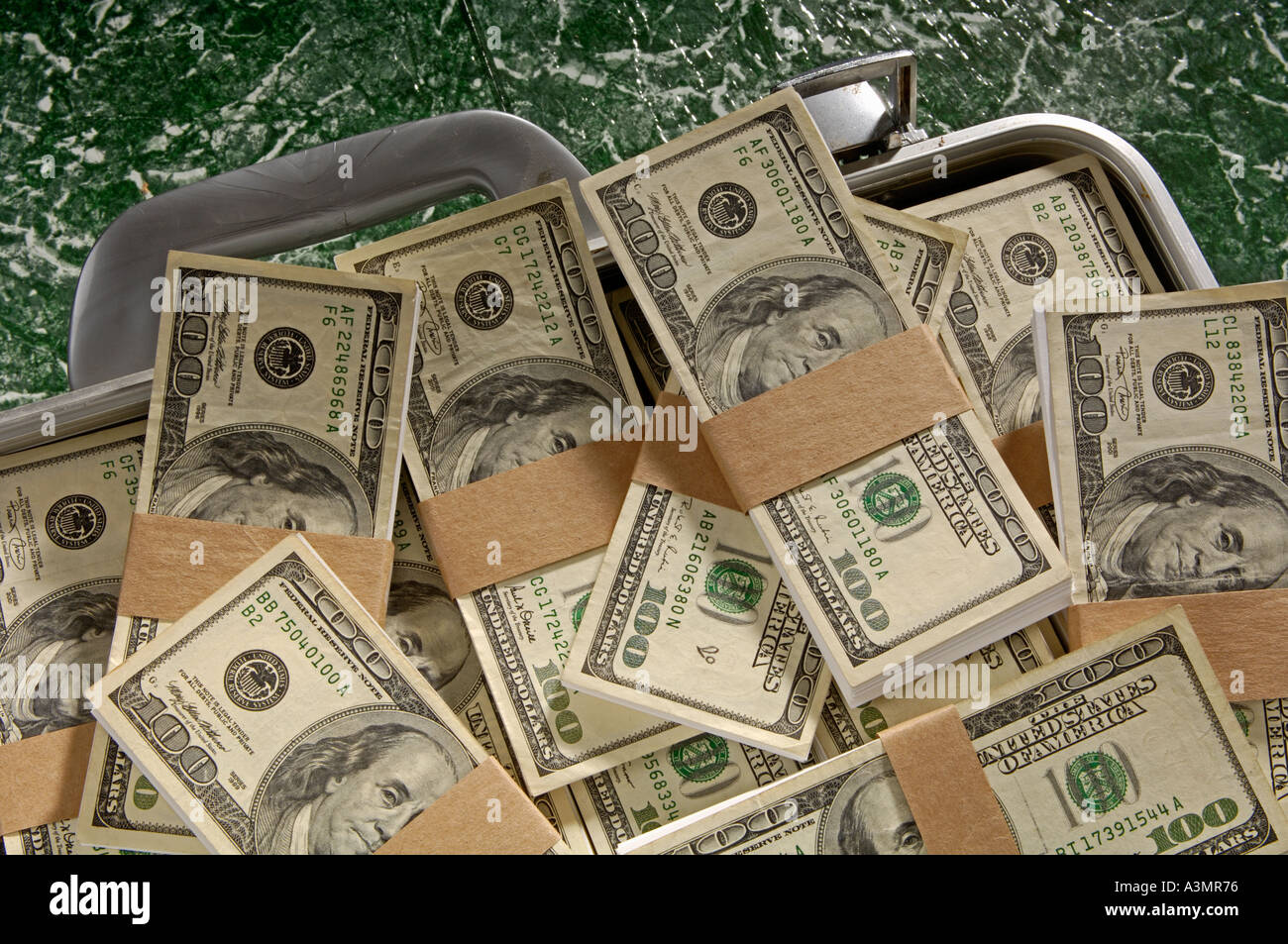 brief case full of 100 bills US Stock Photo - Alamy