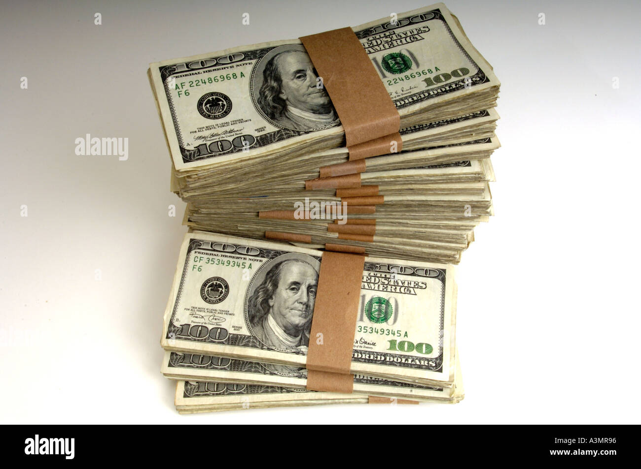 bundles of 100 dollar bills US Stock Photo - Alamy