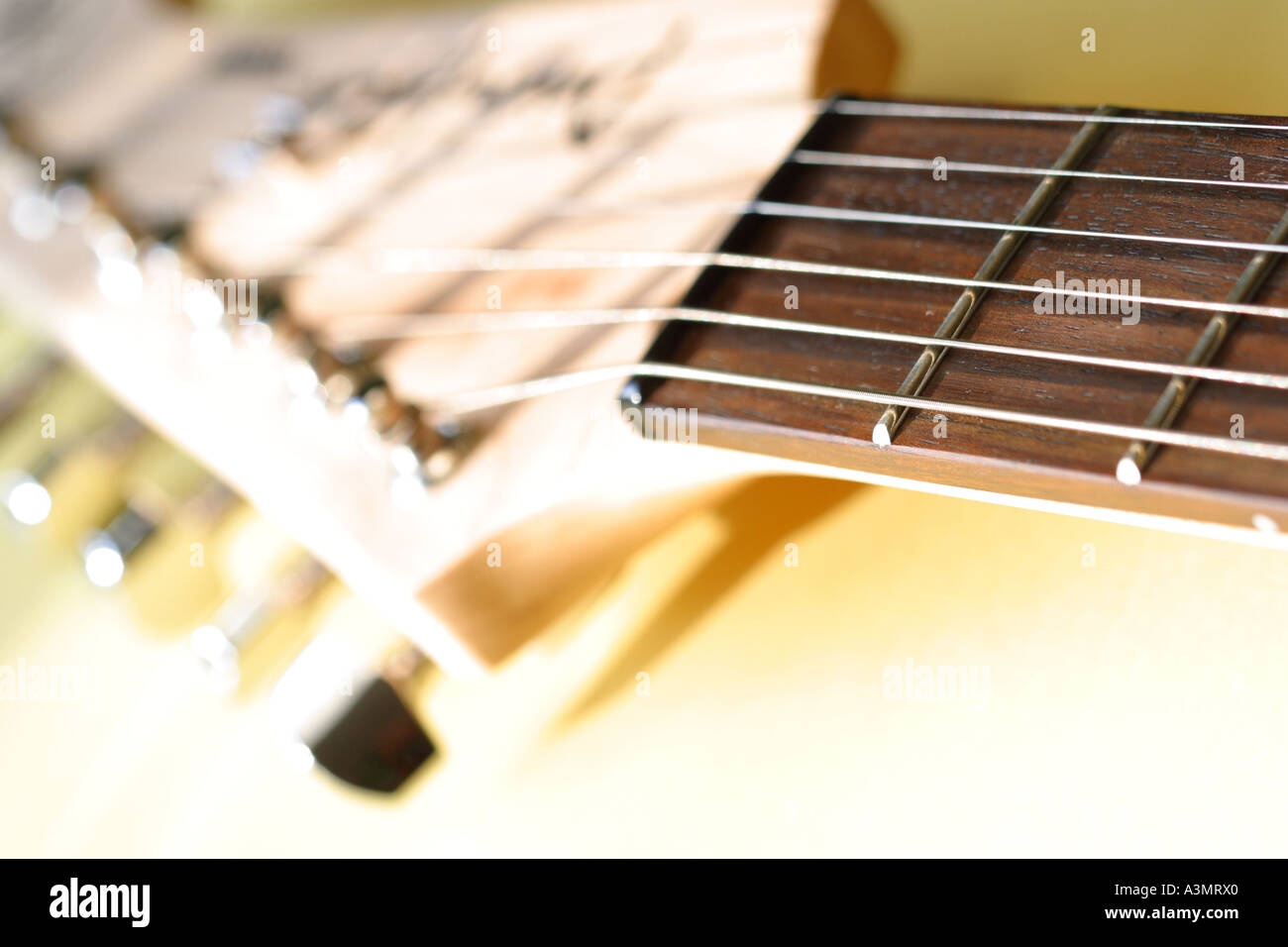 6 string hi-res stock photography and images - Alamy