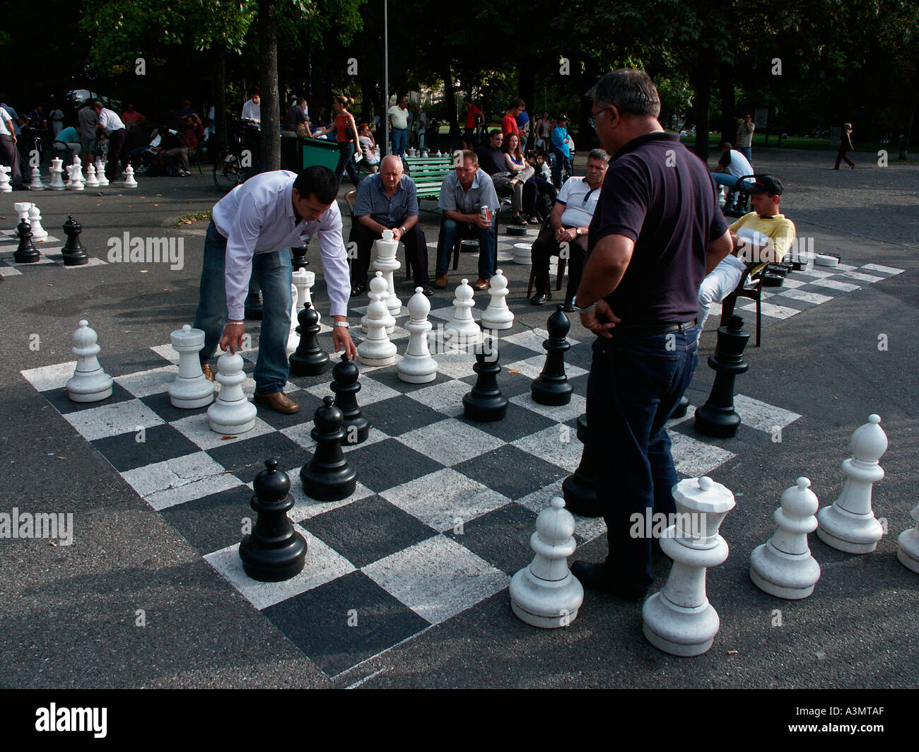 Open air chess competition hi-res stock photography and images - Alamy