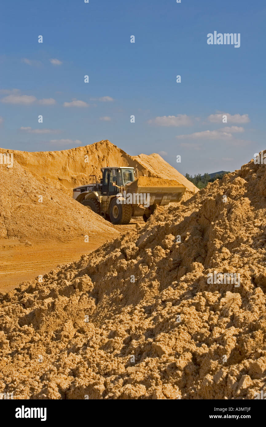 Gravel aggregate processing hi-res stock photography and images - Alamy