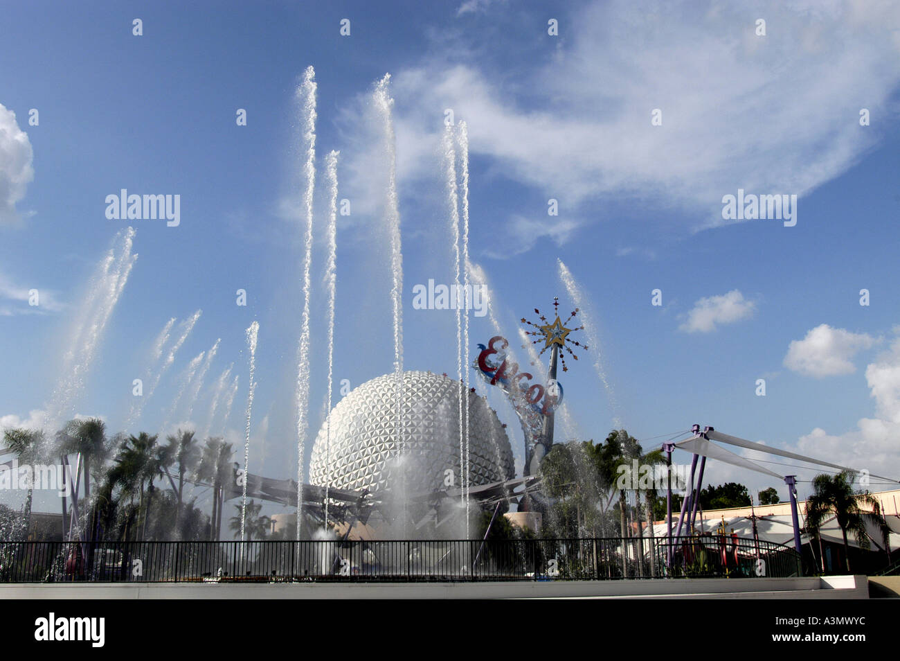 Walt Disney World Orlando Epcot Fountain Spaceship Earth Stock Photo ...