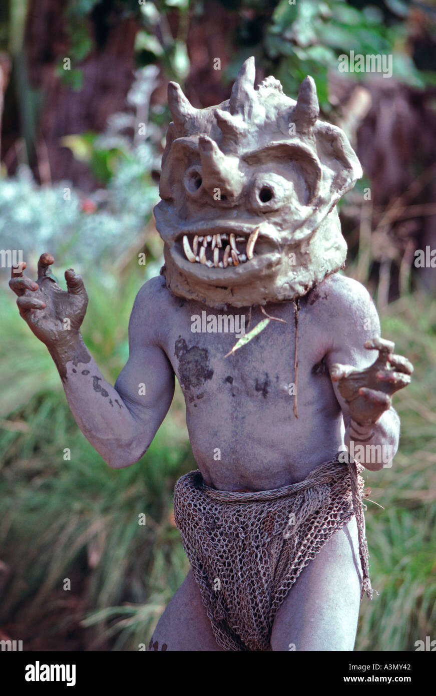 New Guinea Mudman from Asaro in the Papua New Guinea highlands Stock ...
