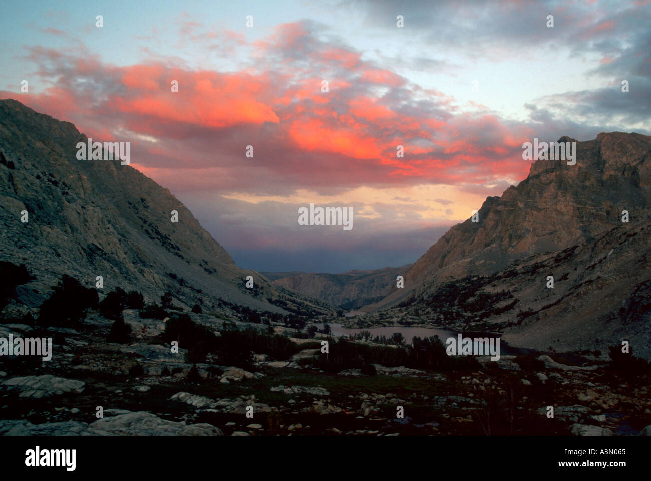 Piute pass hi-res stock photography and images - Alamy