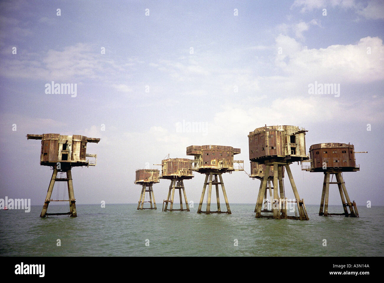 Ww2 defenses hi-res stock photography and images - Alamy