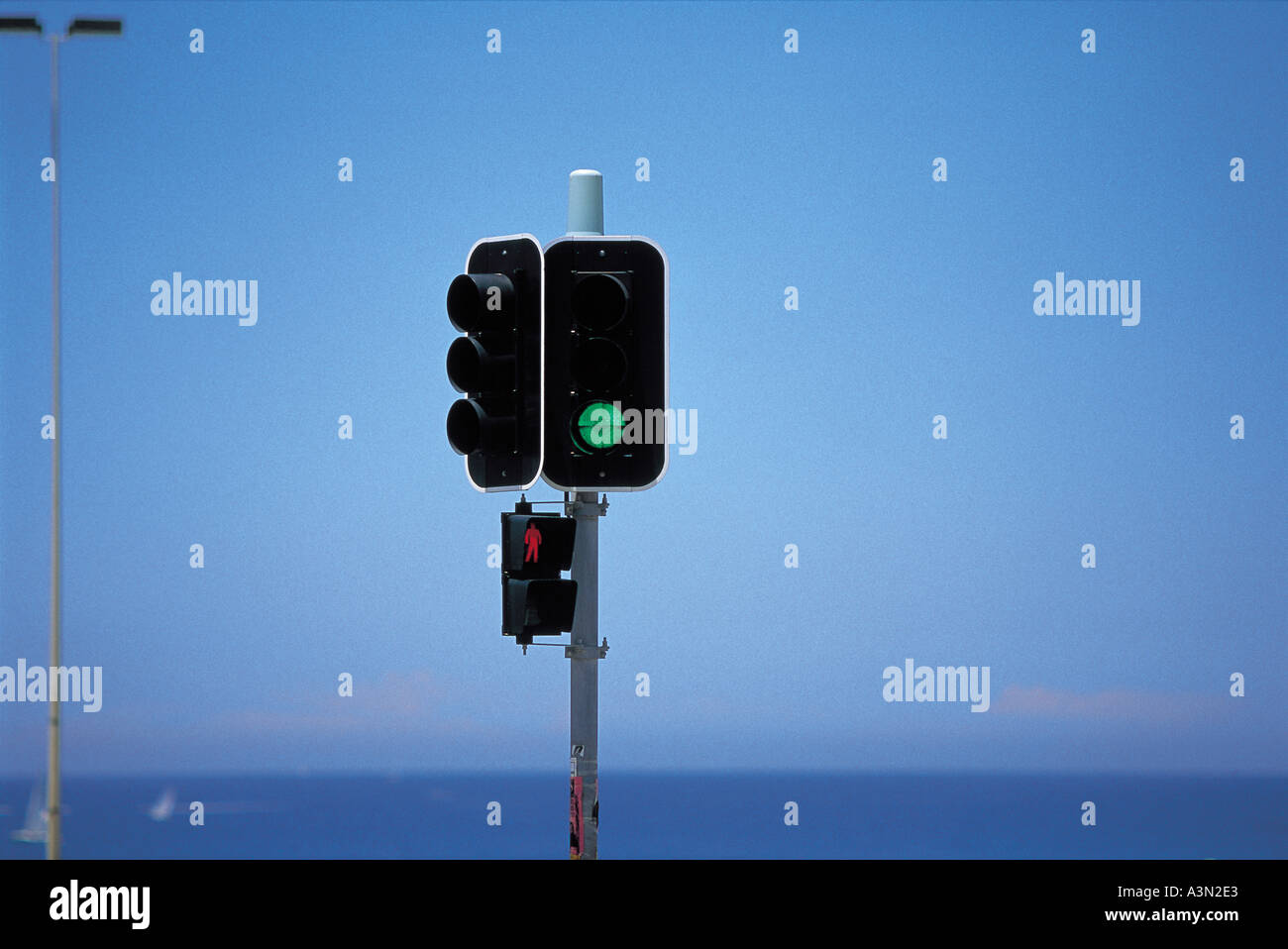 Traffic lights green australia hi-res stock photography and images - Alamy