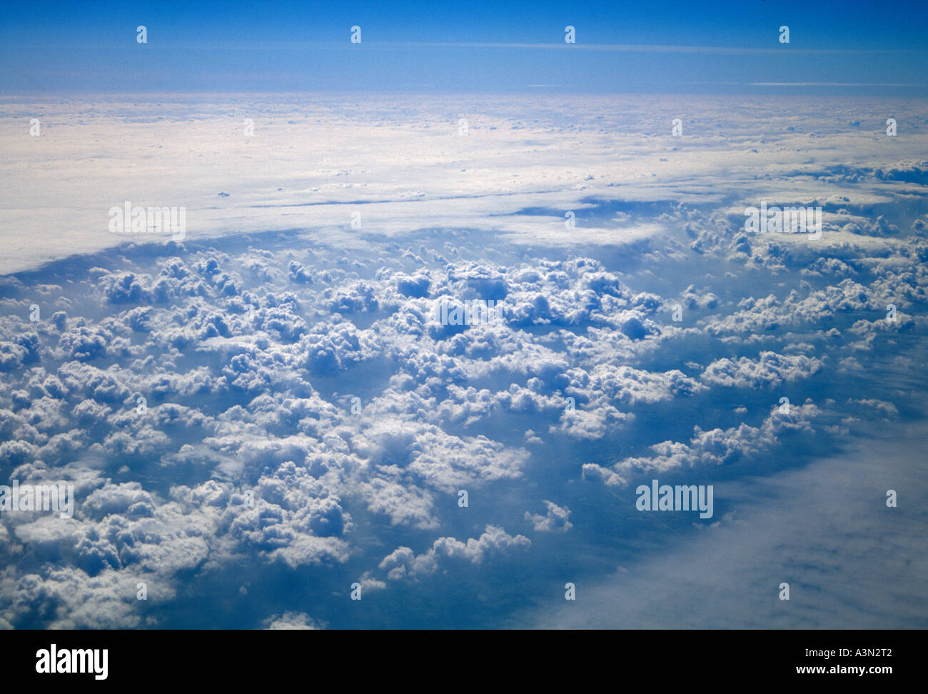 Height above cloud hi-res stock photography and images - Alamy