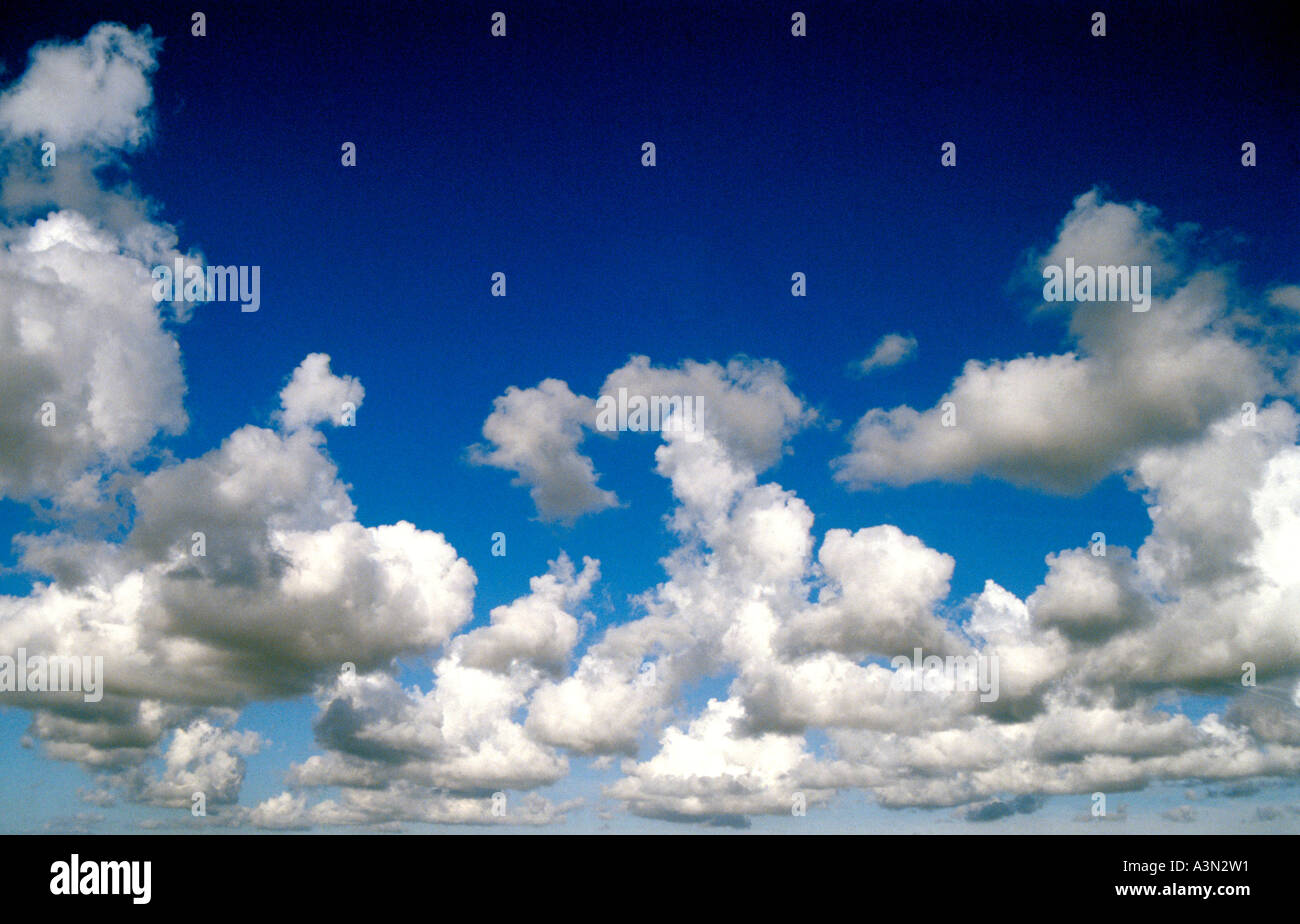 Rain clouds drifting hi-res stock photography and images - Alamy