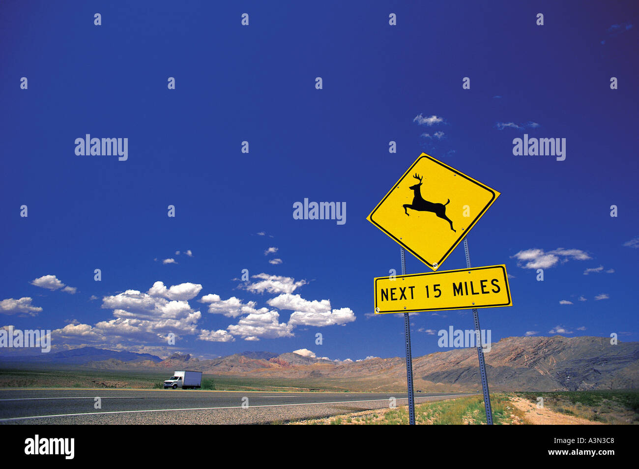 Rocks road sign directions hi-res stock photography and images - Alamy