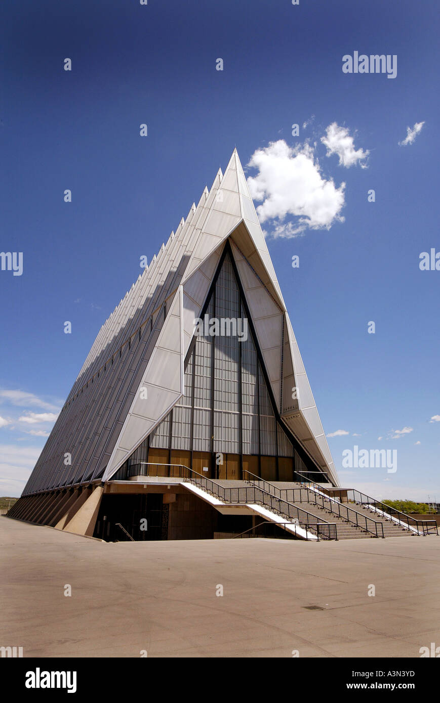 Air force academy chapel hi-res stock photography and images - Alamy